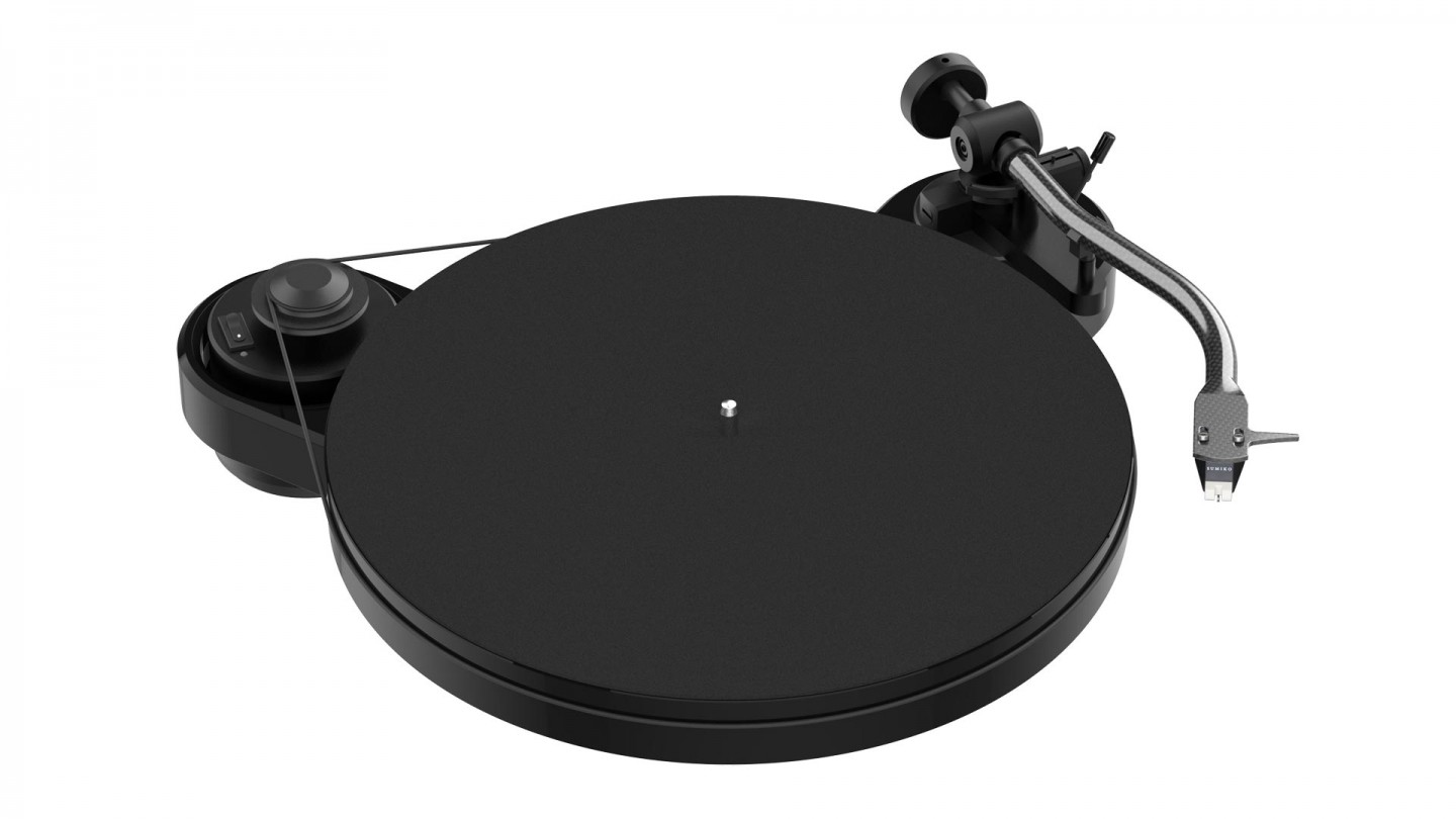 RPM 1 Carbon Turntable - Pro-Ject Audio USA