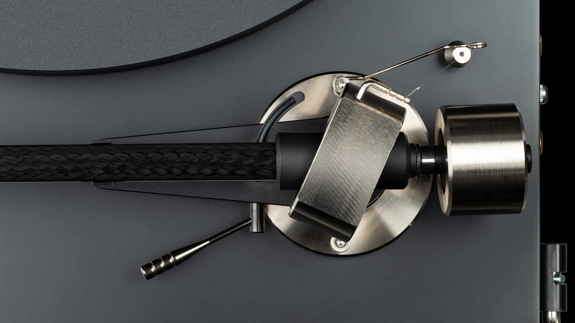 Debut PRO B Balanced Hi-Fi Turntable - Pro-Ject Audio USA